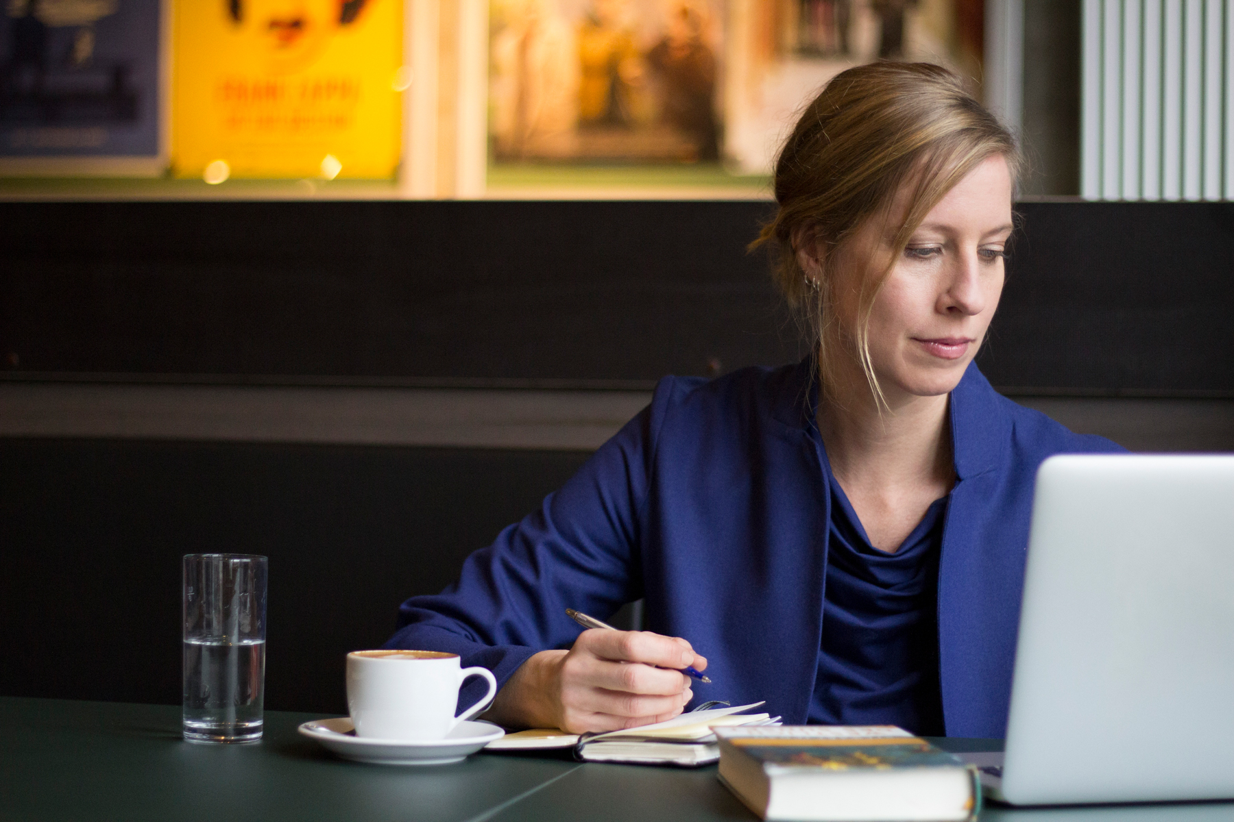 Atelier Karin Jordan | in Kleidung wohnen | Faire Mode aus Berlin